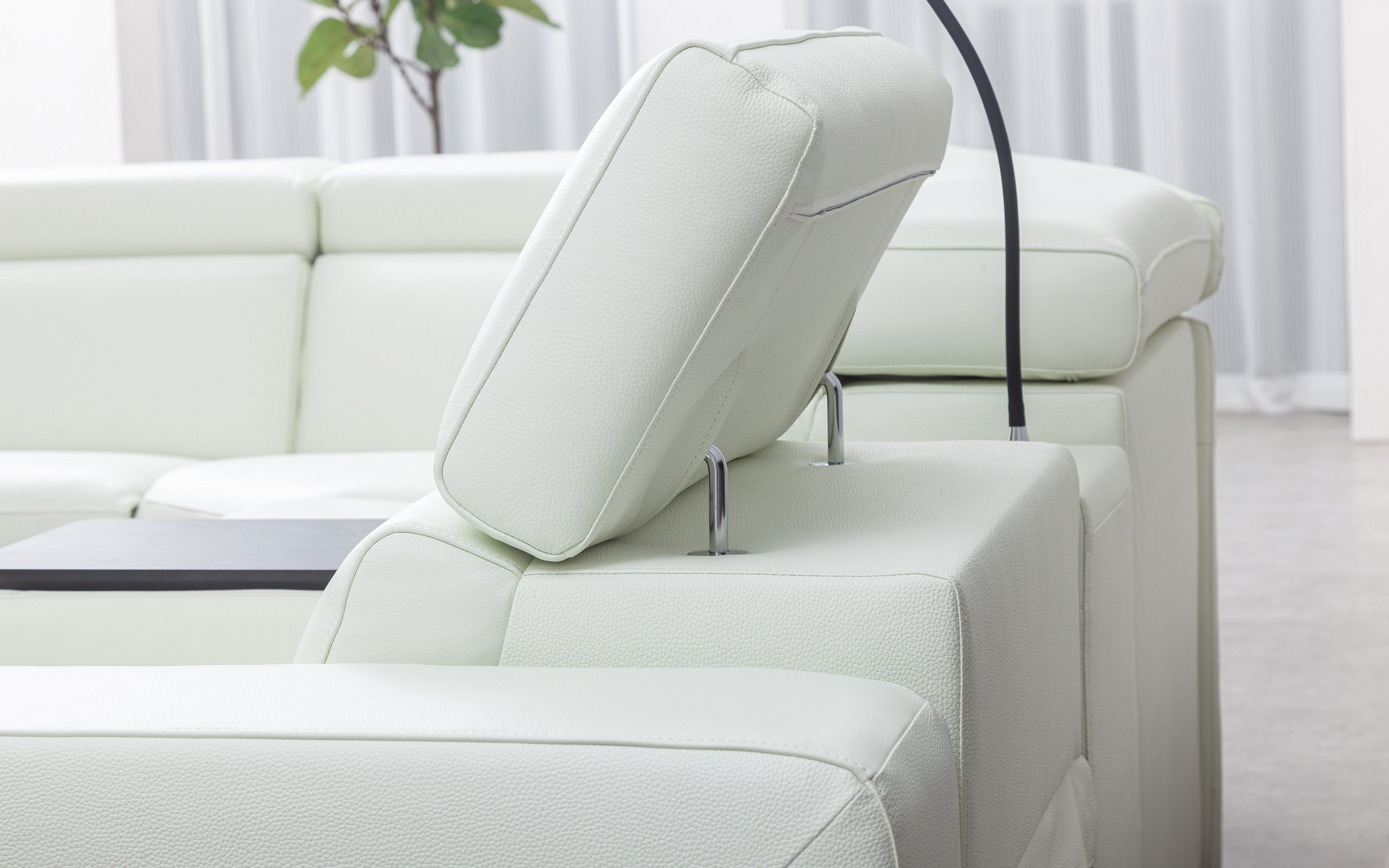 Peonia Modern Motion Reclining Sectional – MoFit Home