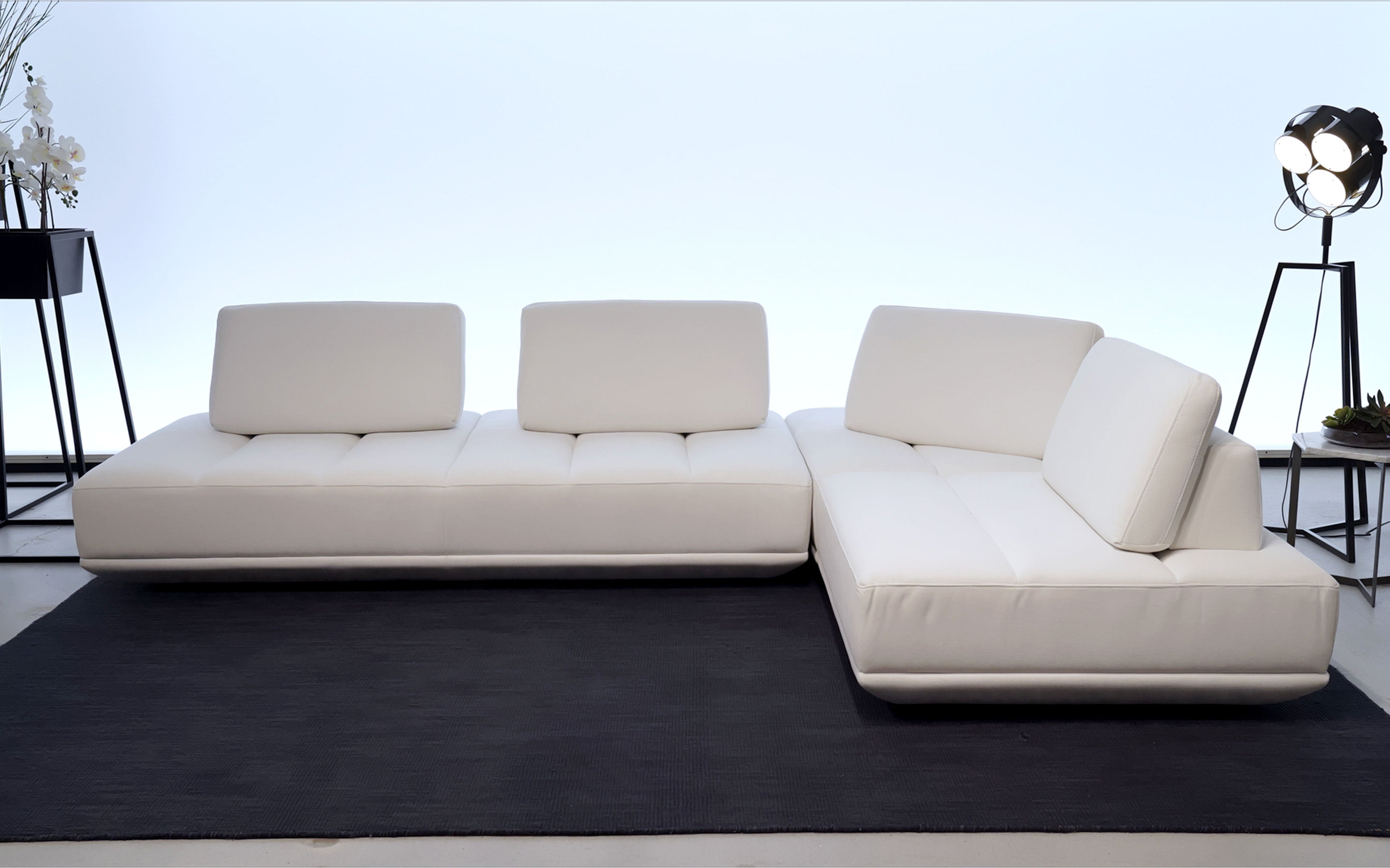 Levante Ultra Modern Motion Sectional Sofa | Motion Sectional Sofa ...
