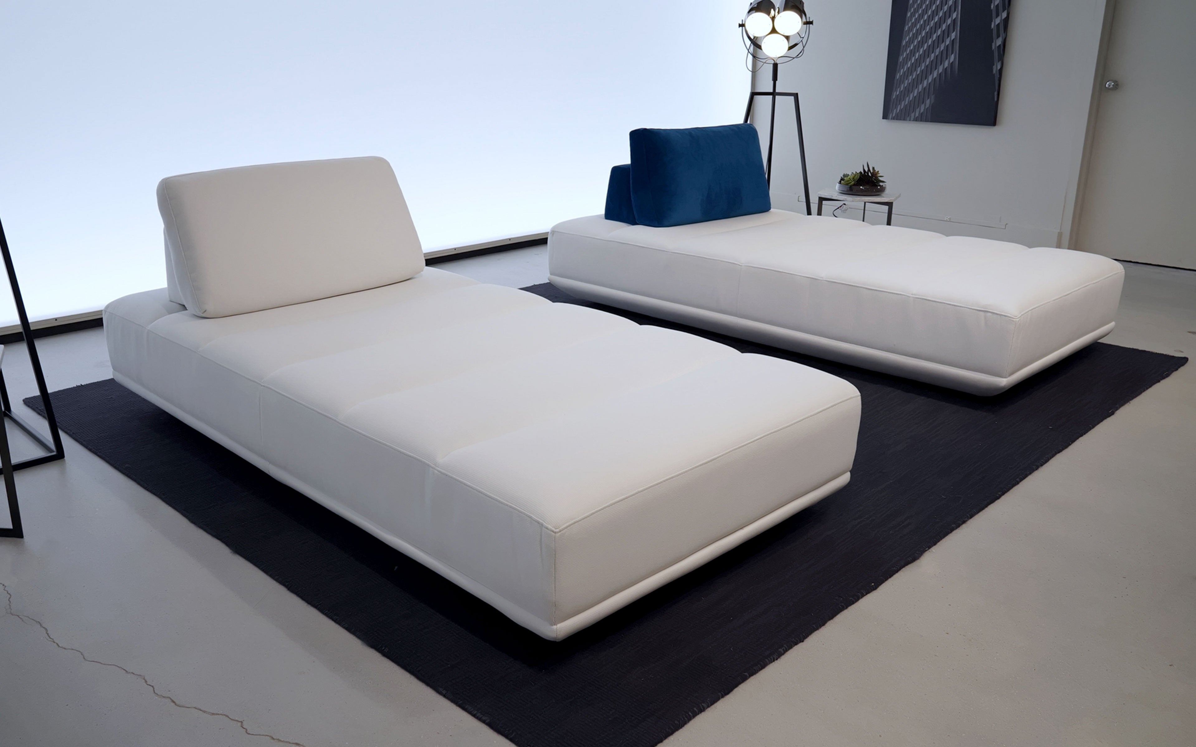 Levante Ultra Modern Motion Sectional Sofa | Motion Sectional Sofa ...